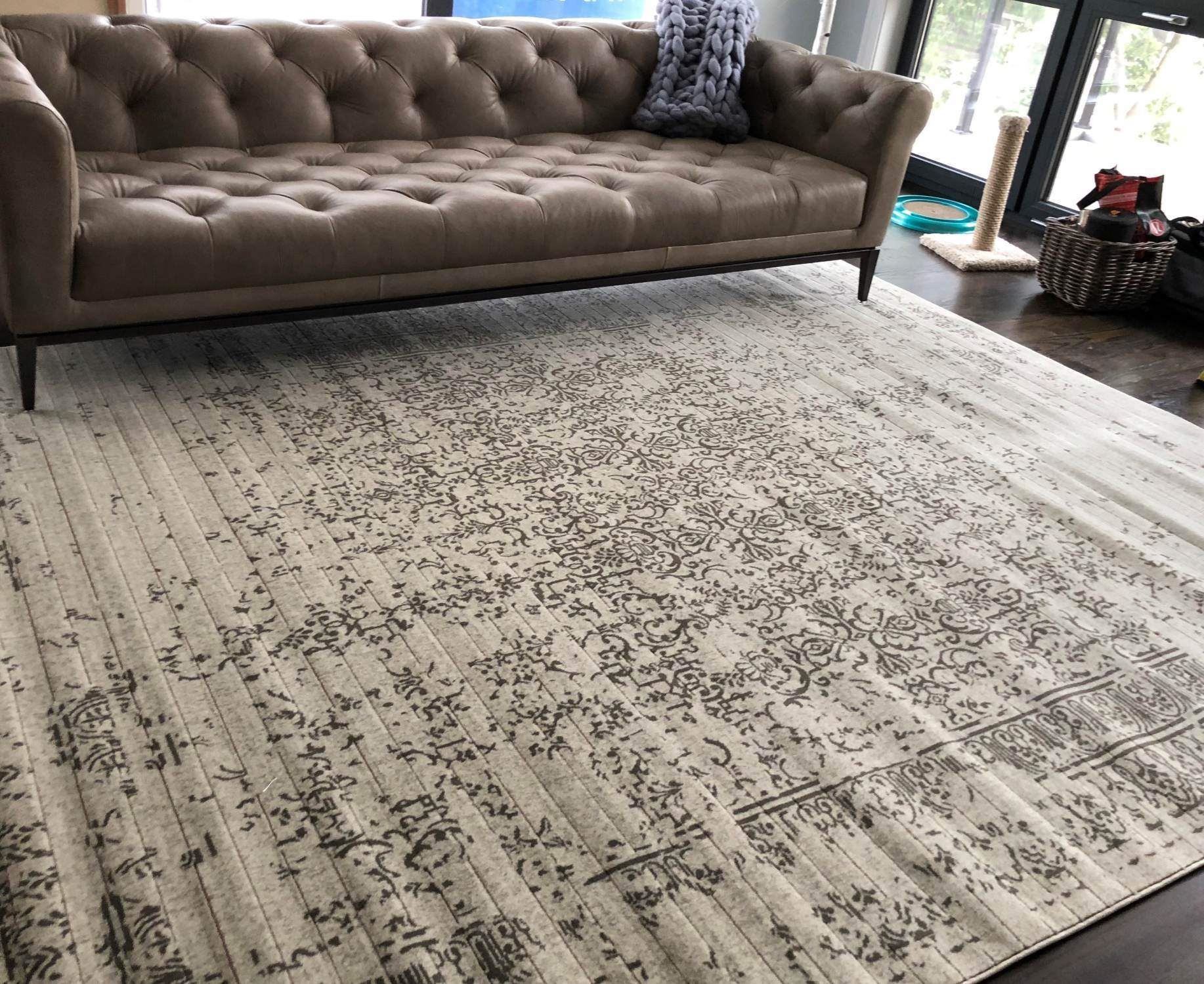 Distressed Turkish Gray Rug - Distressed Vintage Traditional Rug