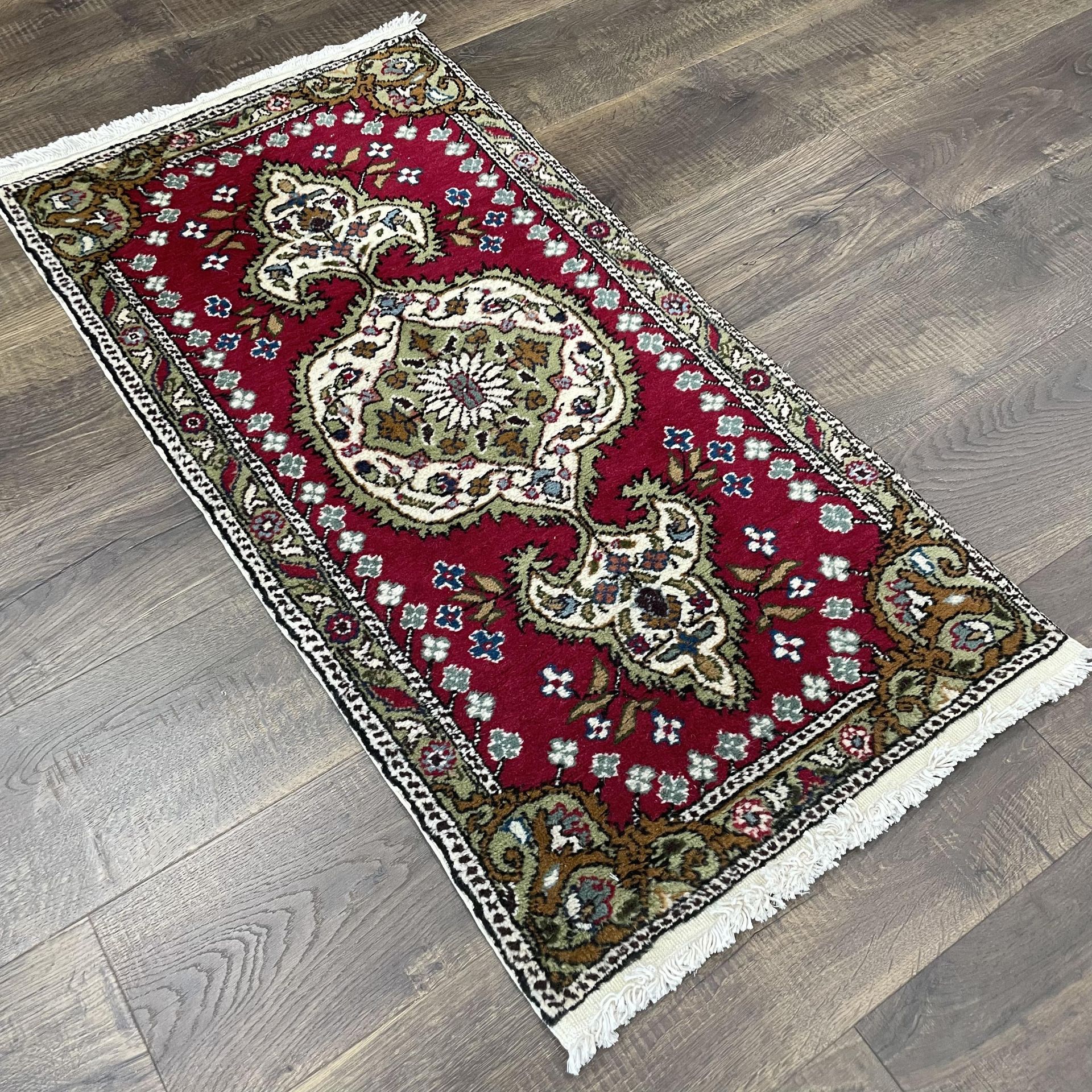2x4 Red and Green Small Size Big Impact Hand-Knotted Rug - 1'10"x3'8 ...